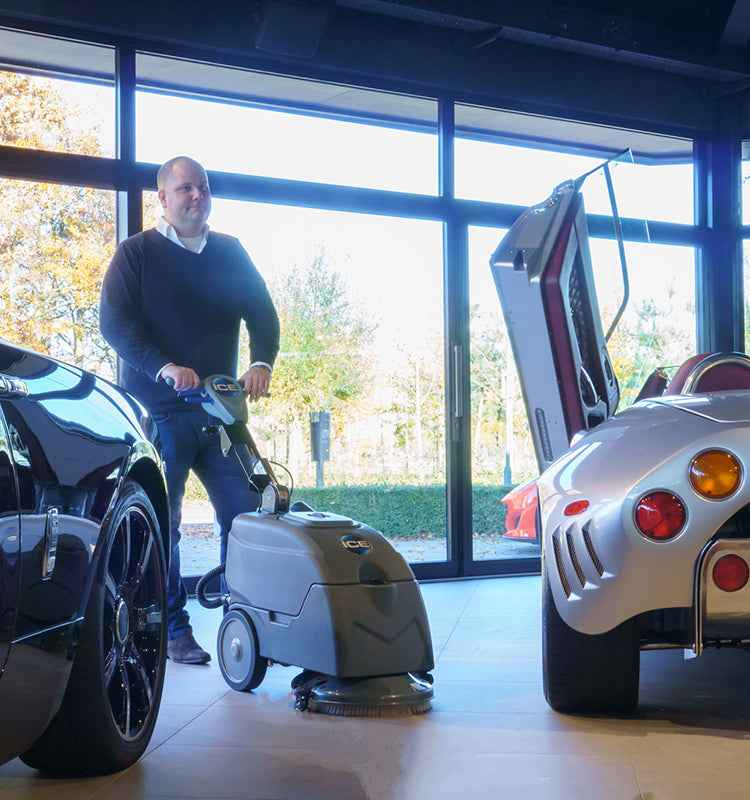 CCM - Commercial Cleaning Machines For Industrial And Commercial Use